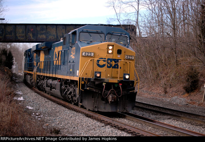 CSXT Q411-22 Closeup